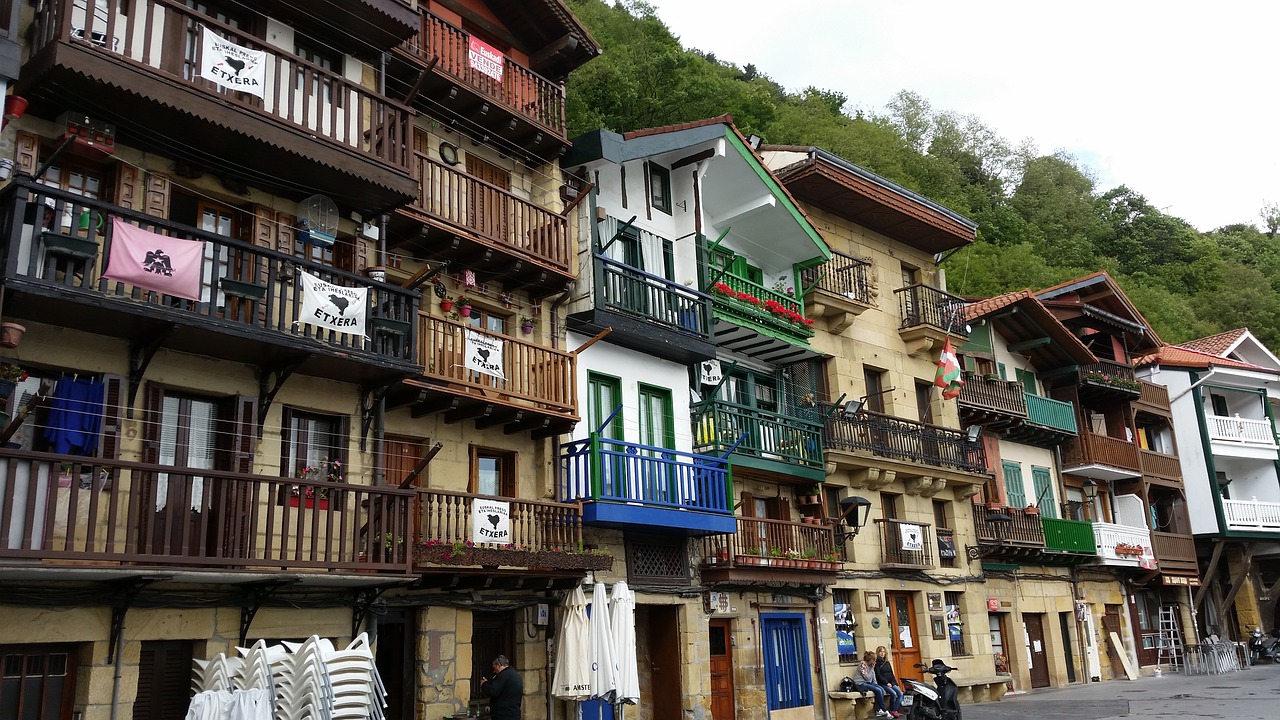 Top 50 Des Lieux Insolites En Espagne Les Aventures De Floriane top-50-des-lieux-insolites-en-espagne-les-aventures-de-floriane
